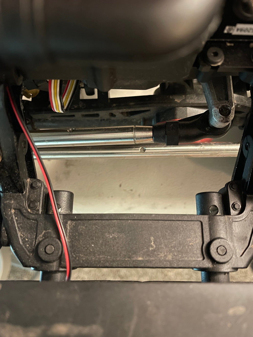 Clipless Hood Latch for SCX6 Honcho – Fine Laser Designs