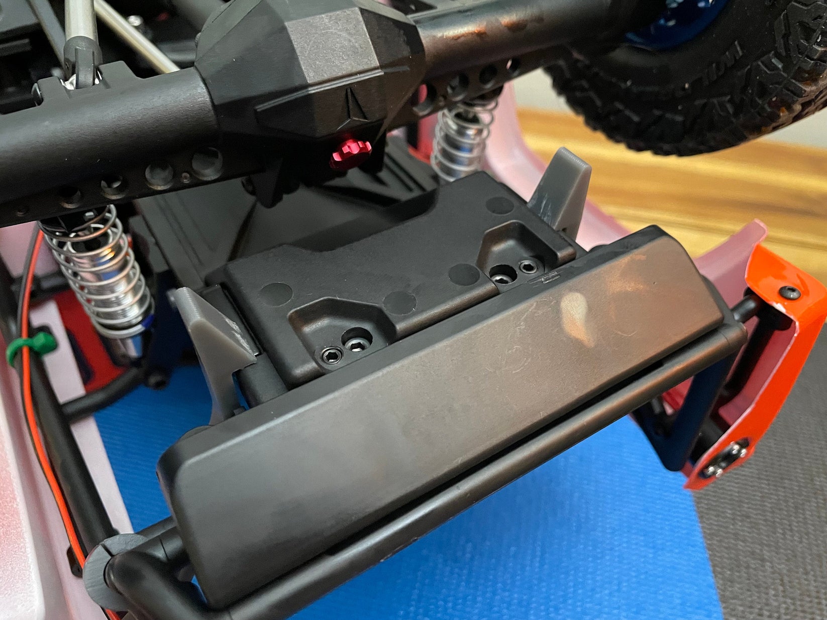 Clipless Body Latch for Vanquish VS4-10 Phoenix/Fordyce – Fine Laser ...